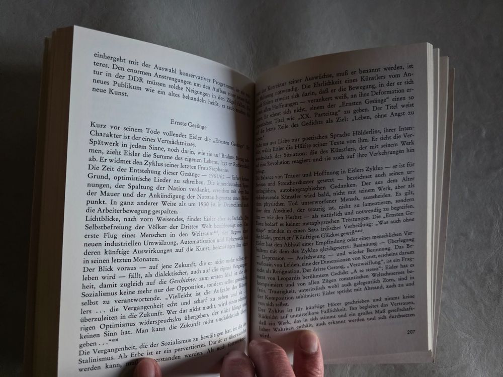 Albrecht Betz - Hanns Eisler Musik einer Zeit .... 1976 (Gebraucht) in ...