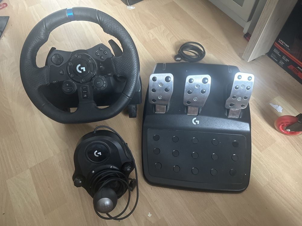 Logitech G 923 + Pedale + Shifter komplett | Kaufen auf Ricardo