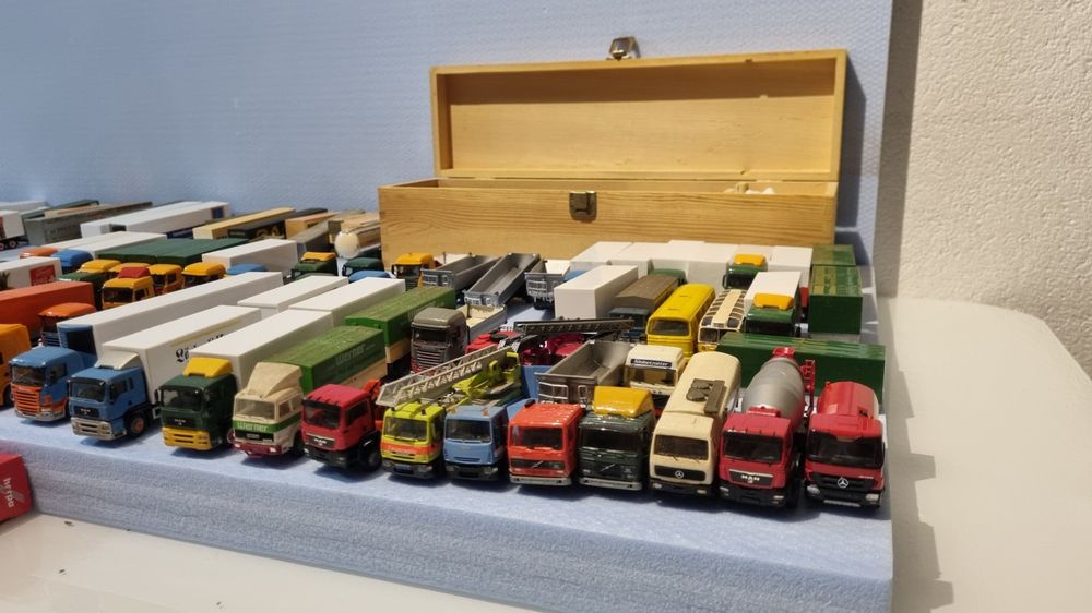 Sammlung Lkw Modelle 1:87 (Defekt) in für CHF 234 – mit Lieferung auf ...