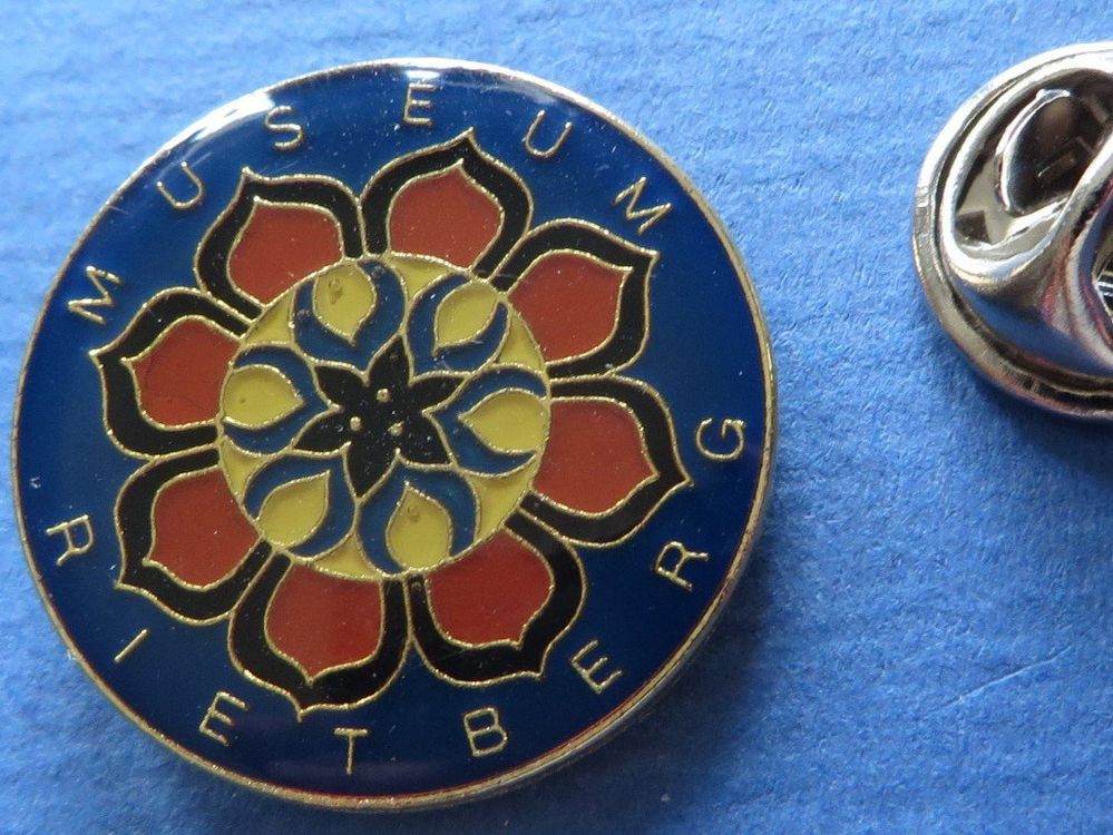 PIN'S PIN, MUSEUM RIETBERG ZÜRICH, KUNST (Gebraucht) in für CHF 2 – mit Lieferung auf Ricardo kaufen