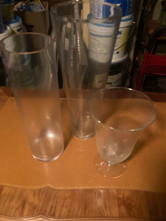 Trois vases en lot une Sandra Rich (Gebraucht) in Villars-sur-Glâne für CHF 5 – mit Lieferung ...