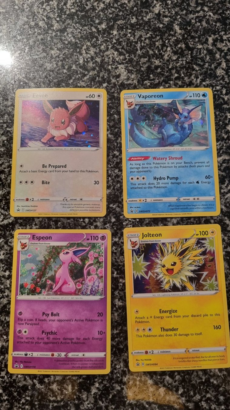 Pokémon – Eevee +Jolteon + Espeon + Vaporeon 🇺🇸 - Promos (Gebraucht) in ...
