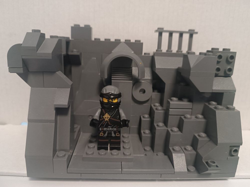 Original LEGO Ninjago: Cole - Honor Robe (njo256) (2016) (Gebraucht) in ...