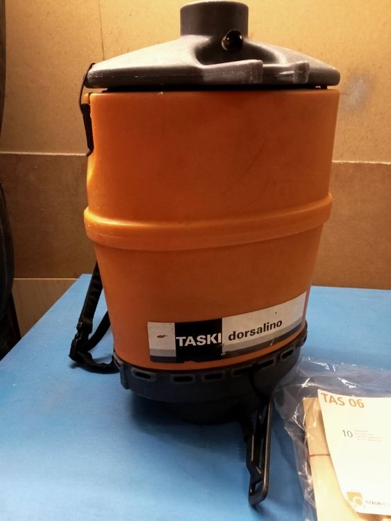 Taski Dorsalino Saubsauger (Defekt) in zürich für CHF 29 – nur Abholung ...