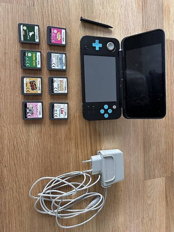 Nintendo DS complet avec 8 jeux (D'occasion) à Cugy VD pour CHF 162 ...