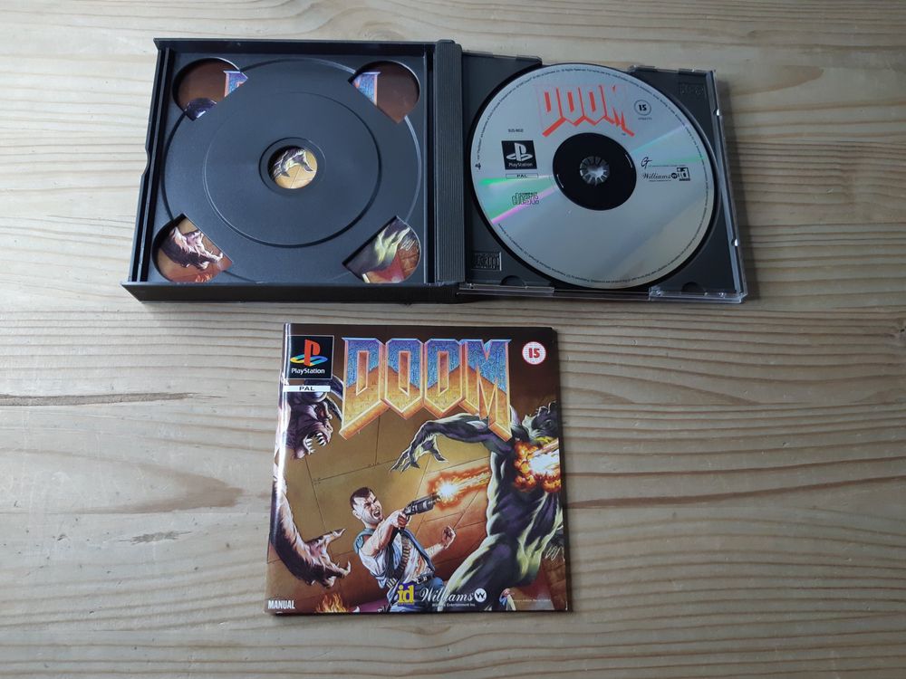 Doom - Big Box Erstausgabe - 2x Game Disc - PS1 | Kaufen auf Ricardo