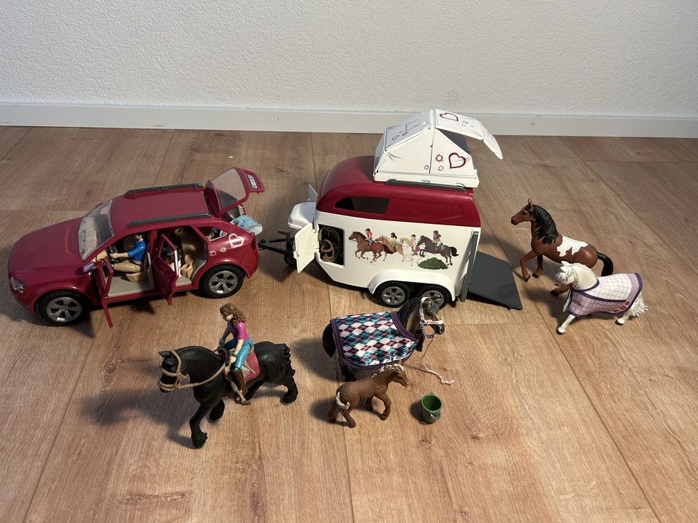 Voiture et van Schleich avec chevaux (D'occasion) à Ins pour CHF 29 ...