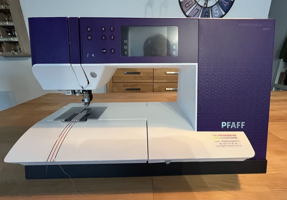 Pfaff Expression 710 mit Zubehör | Kaufen auf Ricardo