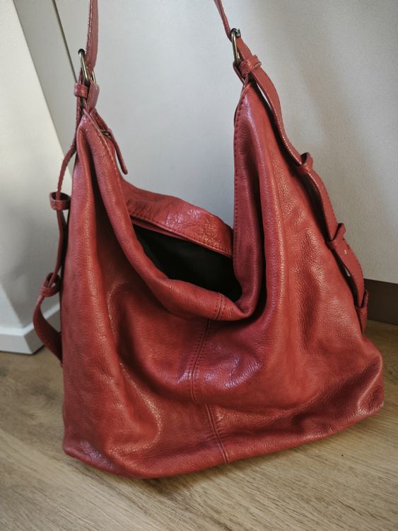 Rote Ledertasche (Gebraucht) in Biasca für CHF 26 – mit Lieferung auf ...