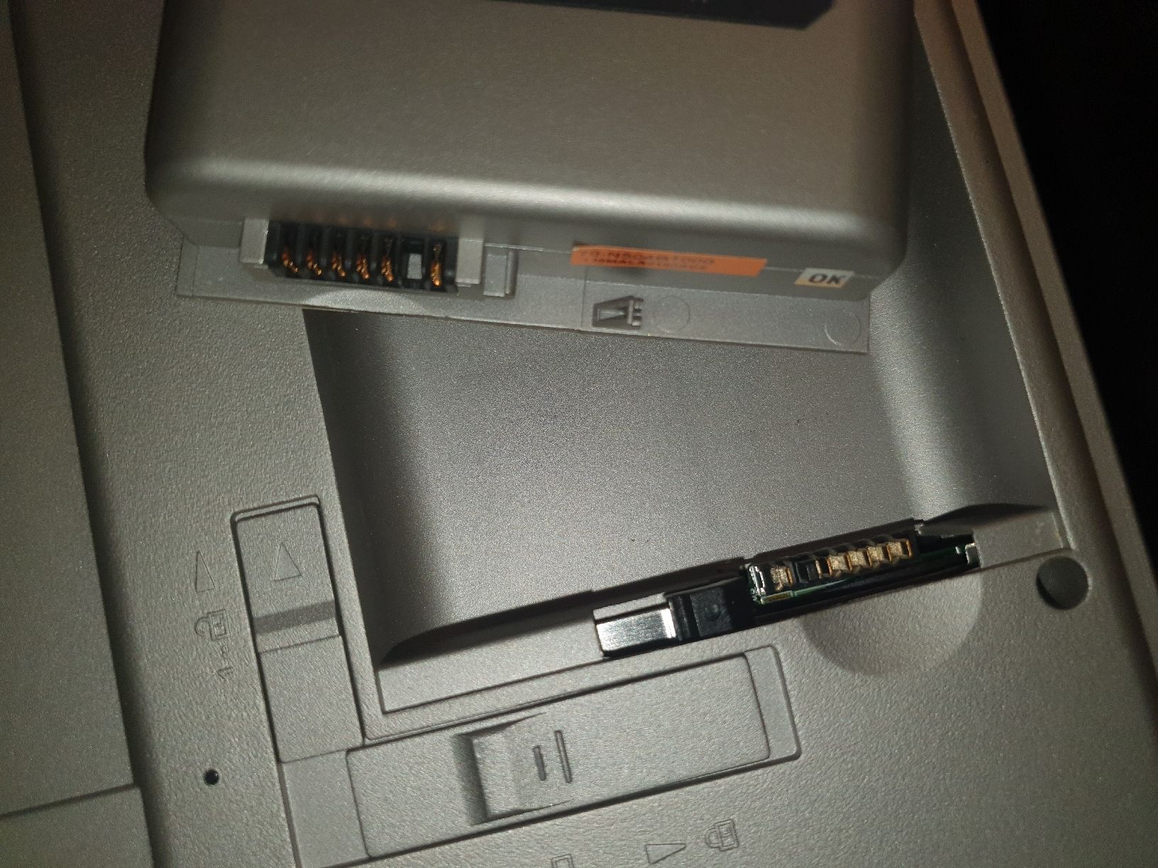 Medion PC Portable MD9559 - Pour pièces ou à réparer! (Défectueux) à ...