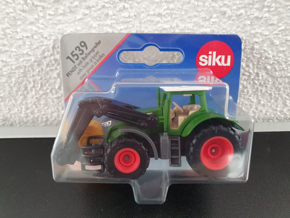 Siku - FENDT mit Ballengreifer | Kaufen auf Ricardo