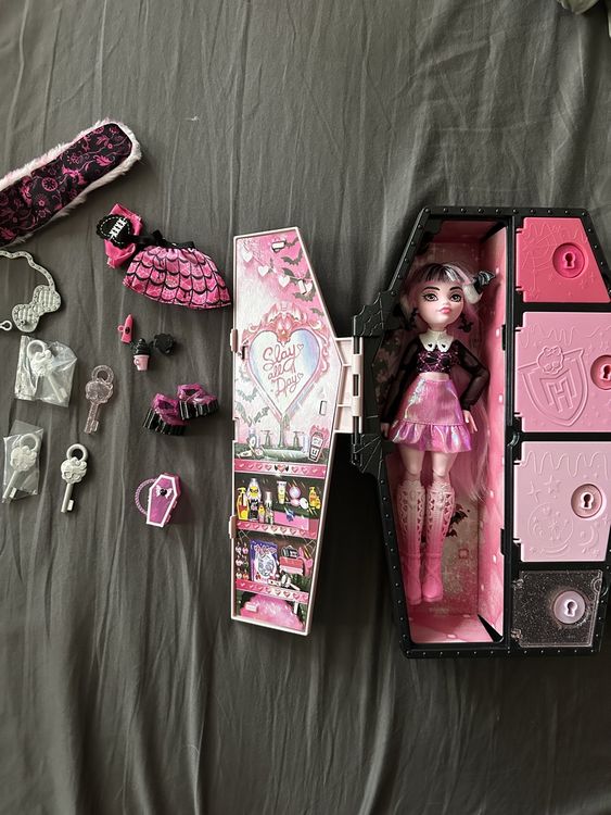 Monster High Puppe Draculaura Skulltimate Secret inkl Locker | Kaufen ...