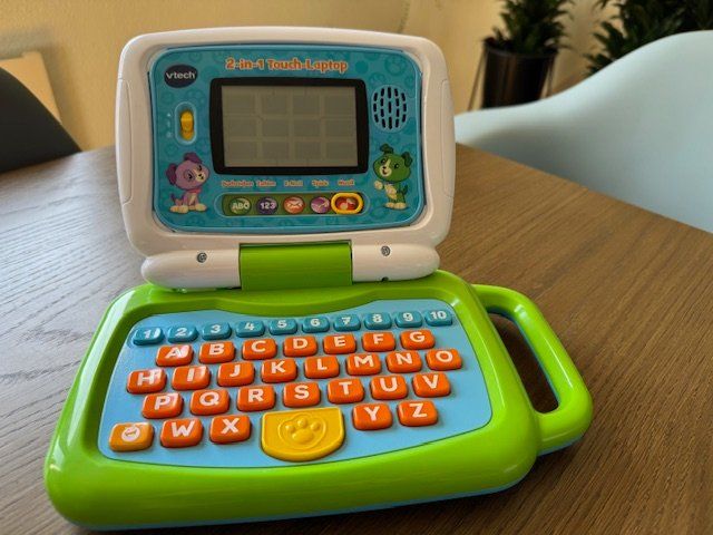 VTech 2-in-1 touch Laptop – Grün – inkl. Batterien (Gebraucht) in ...