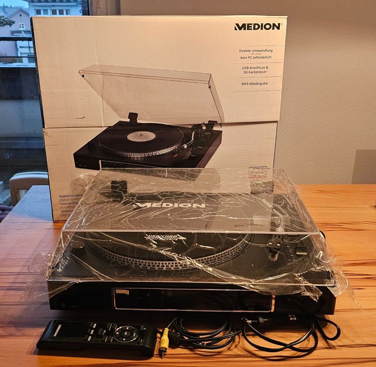 Halbautom. Schallplattenspieler Medion Life P67007 (Neu (gemäss ...