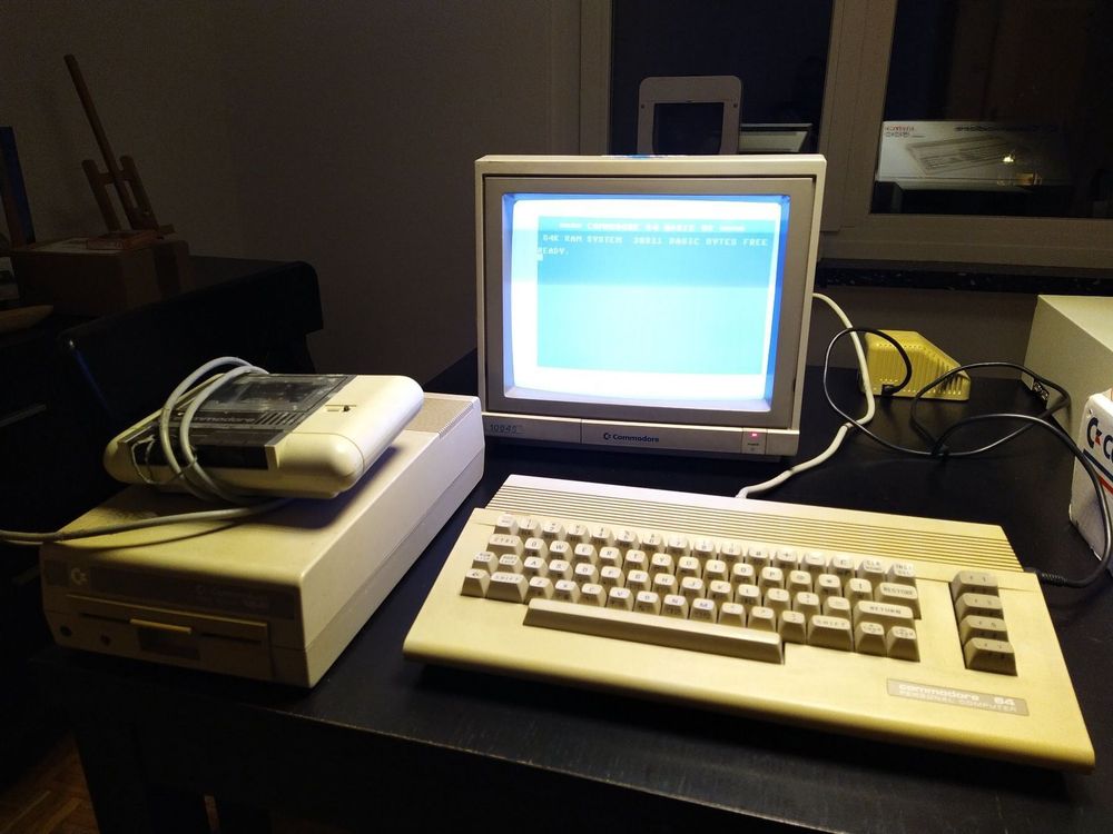 Commodore C64 + Floppy 1541 + Tape (Gebraucht) in Schlieren für CHF 199 ...
