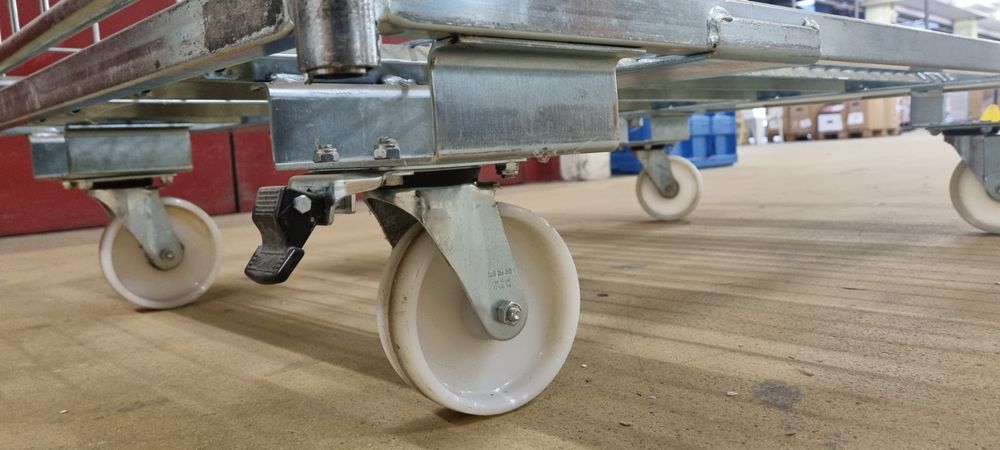 Transportwagen mit abnehmbaren Seitengitter 120 x 80 x 194cm (Gebraucht) in Diessenhofen für CHF ...