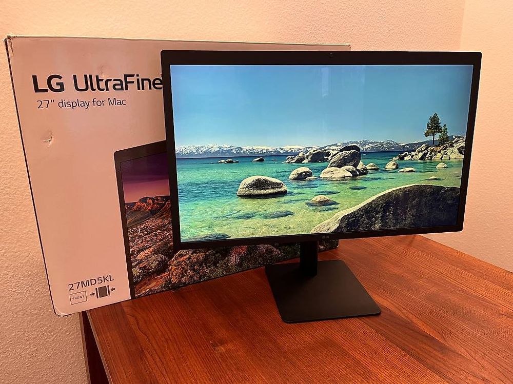 LG UltraFine Display 5k Monitor 27" Zoll für mac (Gebraucht) in Zürich ...