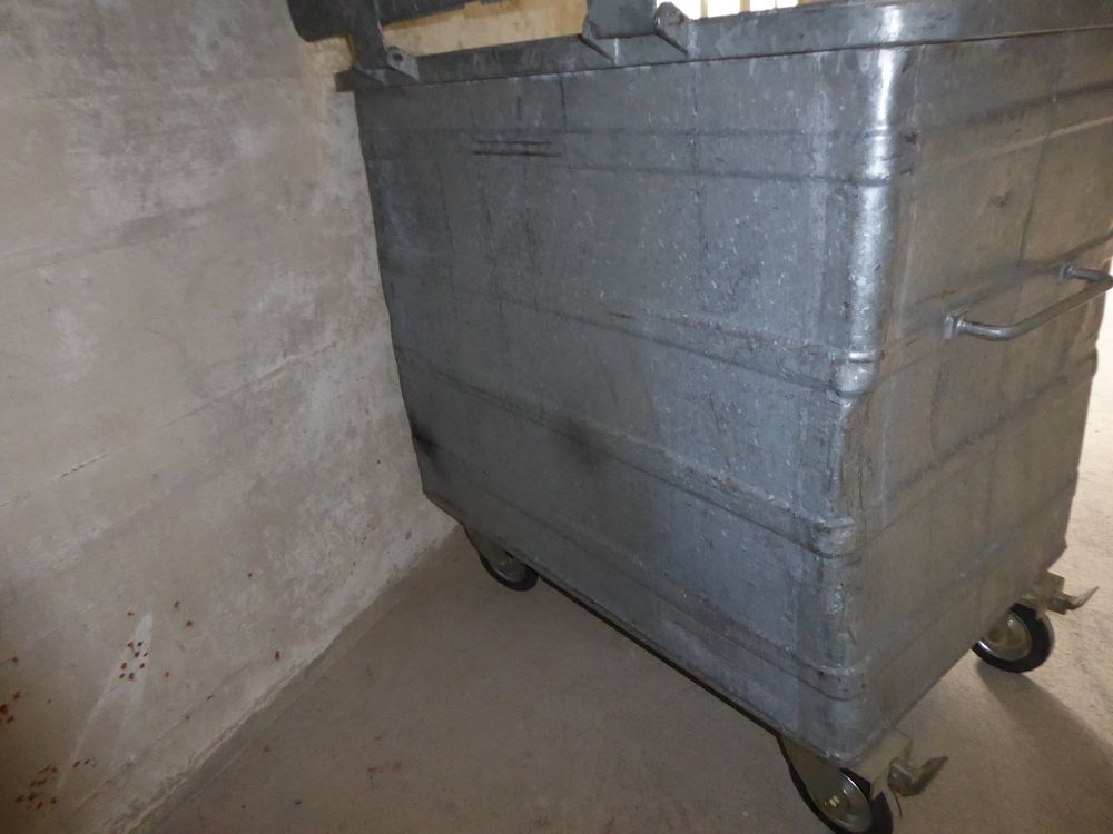 VERWO Container Kehrichtcontainer 800lt.Container für Karton (Gebraucht) in Stans für CHF 377 ...