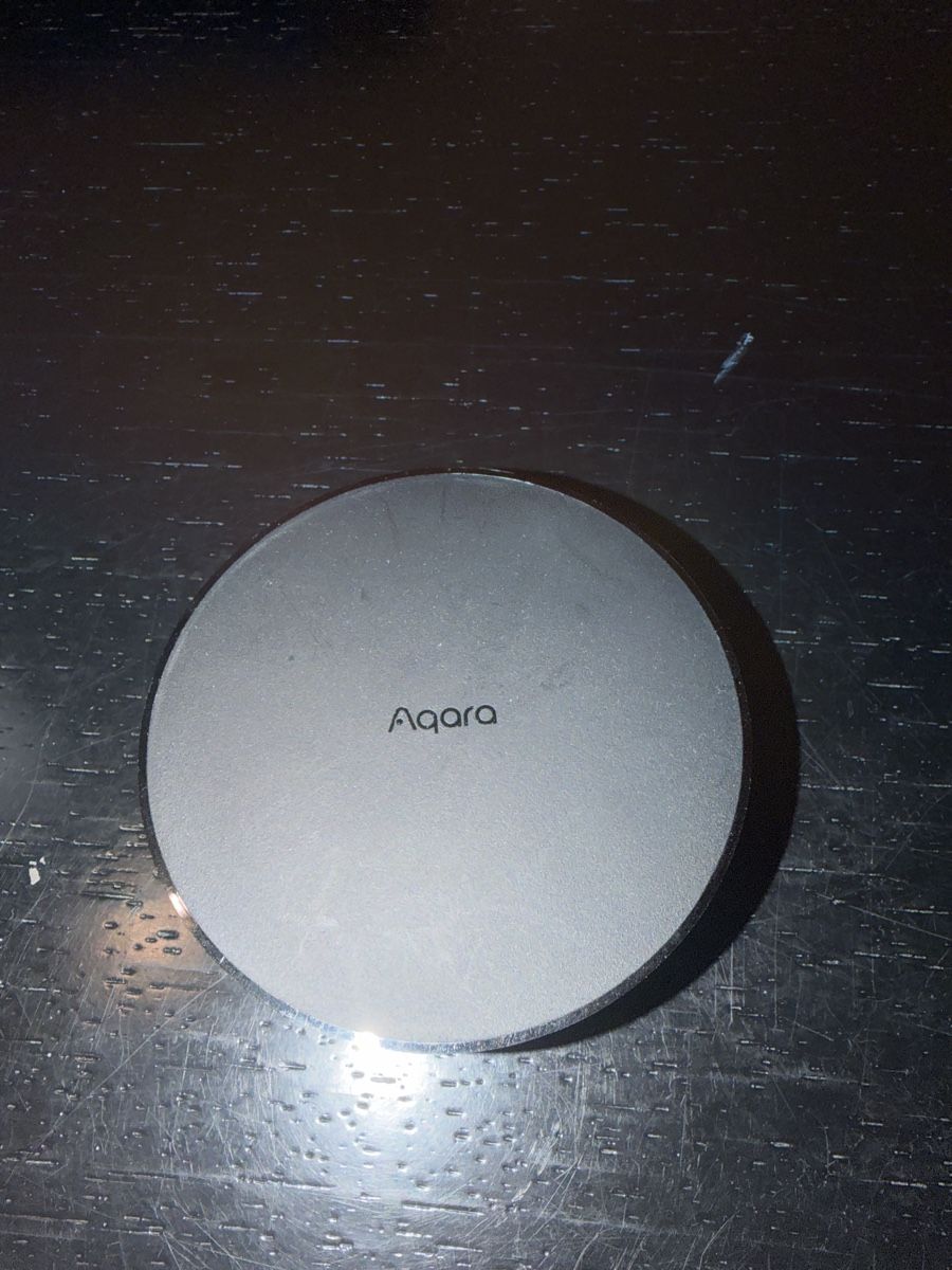 Aqara Smart Home Hub M2 - Zigbee 3.0 , Aquara smart plug EU (Gebraucht ...