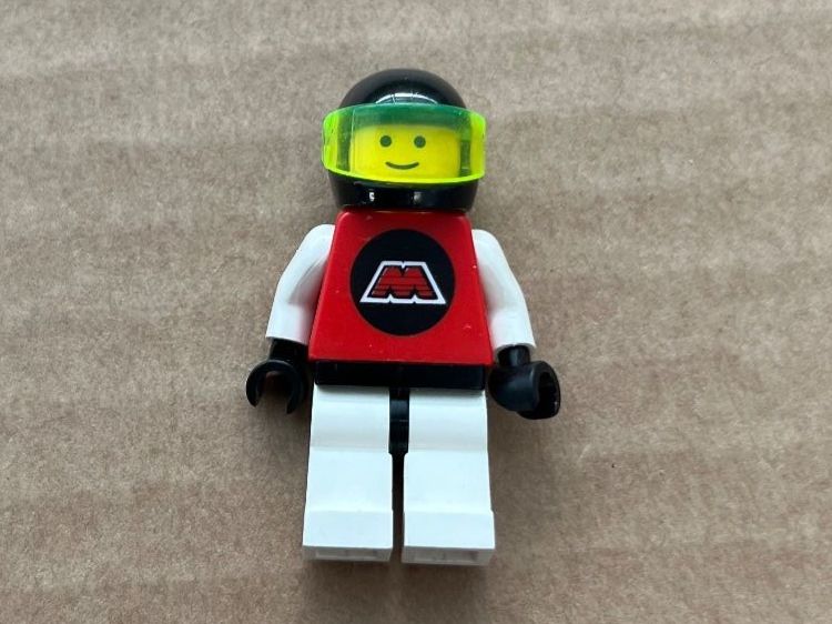 LEGO Space Minifigur M-Tron sp033 ohne Tank (Gebraucht) in bretzwil für ...