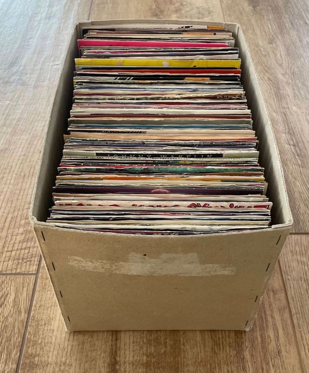 180 Vinyl Singles, 100% Pop pur S2 (Gebraucht) in Aadorf für CHF 29.95 ...