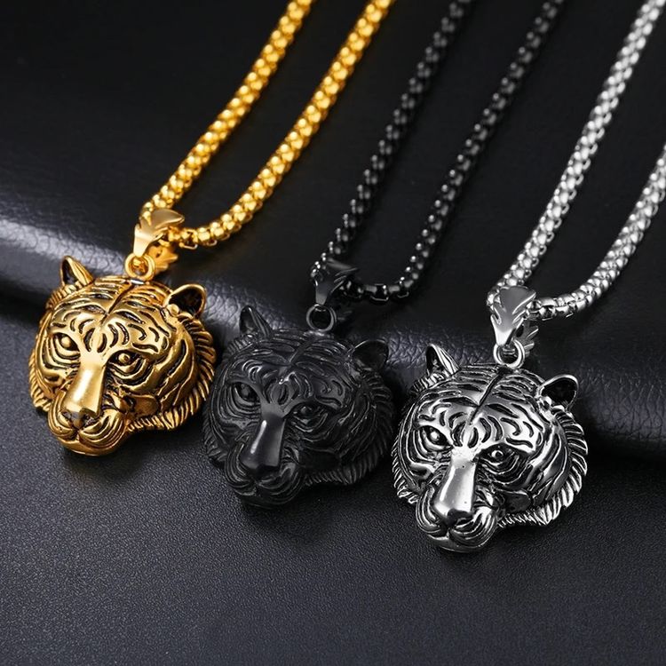 Tiger head necklace (Neu und originalverpackt) in Oftringen für CHF 25 ...