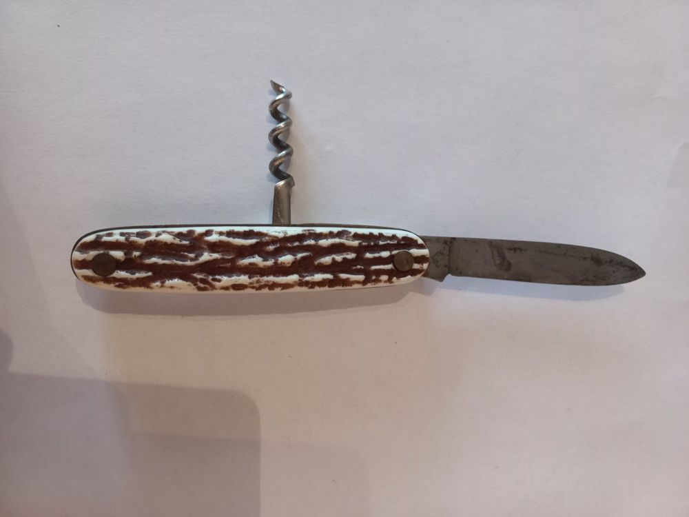 Jäger Taschenmesser (Gebraucht) in für CHF 5 – mit Lieferung auf ...