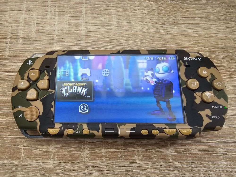 Sony PSP - seltenes Camouflage Design | Kaufen auf Ricardo