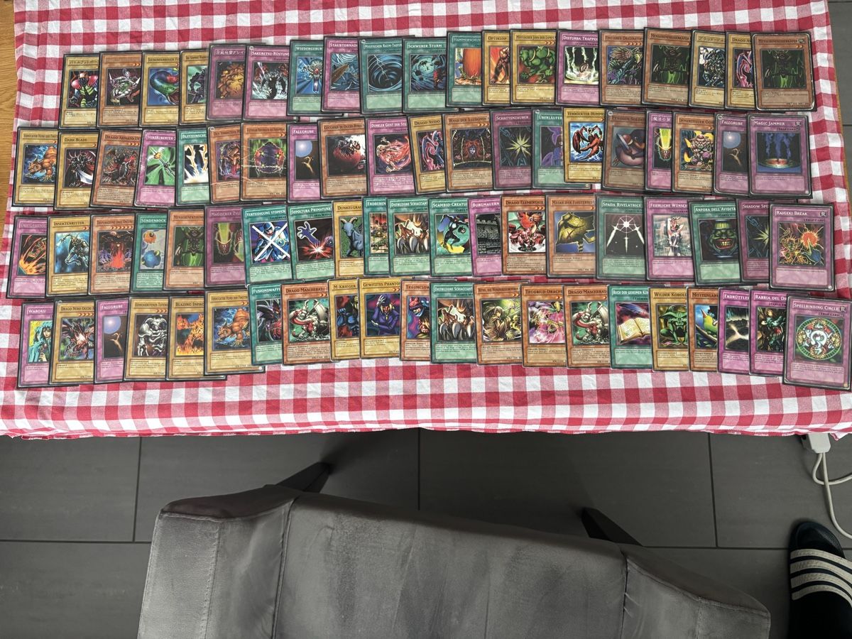 Yu-Gi-Oh! Karten Sammlung, ungefähr 100 Stück. (Gebraucht) in Wettingen ...