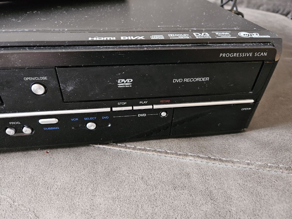 VHS / CD-Player Funai (Kombigerät) | Acheter sur Ricardo