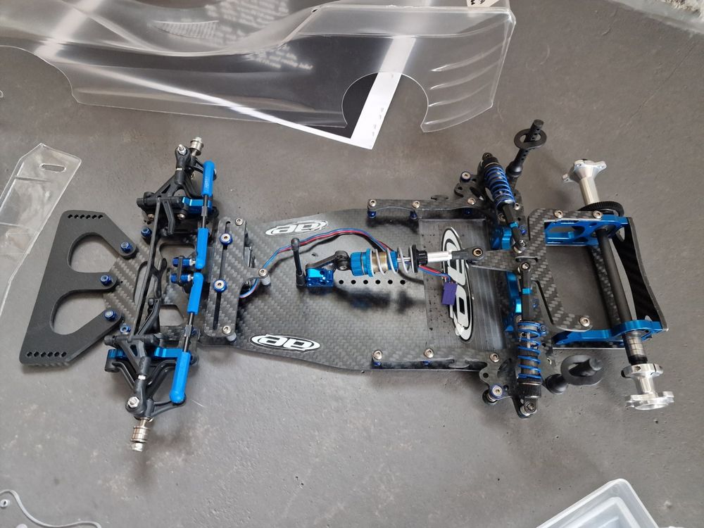 ASSOCIATED 10R 5.1 PAN CAR 1/10 Spezial( no Losi, xray, etc) (Gebraucht) in Trogen für CHF 245 ...