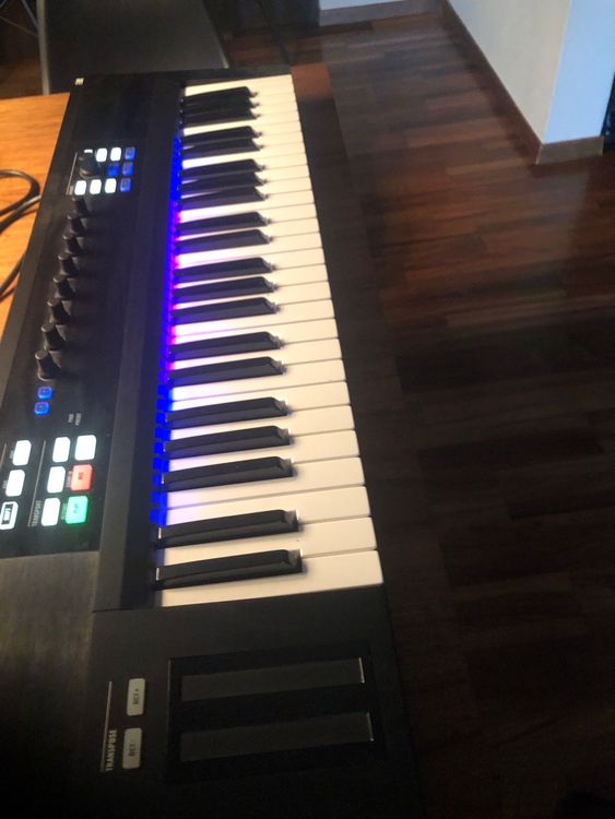 Komplete Kontroll S49 Mk1 (Gebraucht) in Zürich für CHF 80 – nur ...