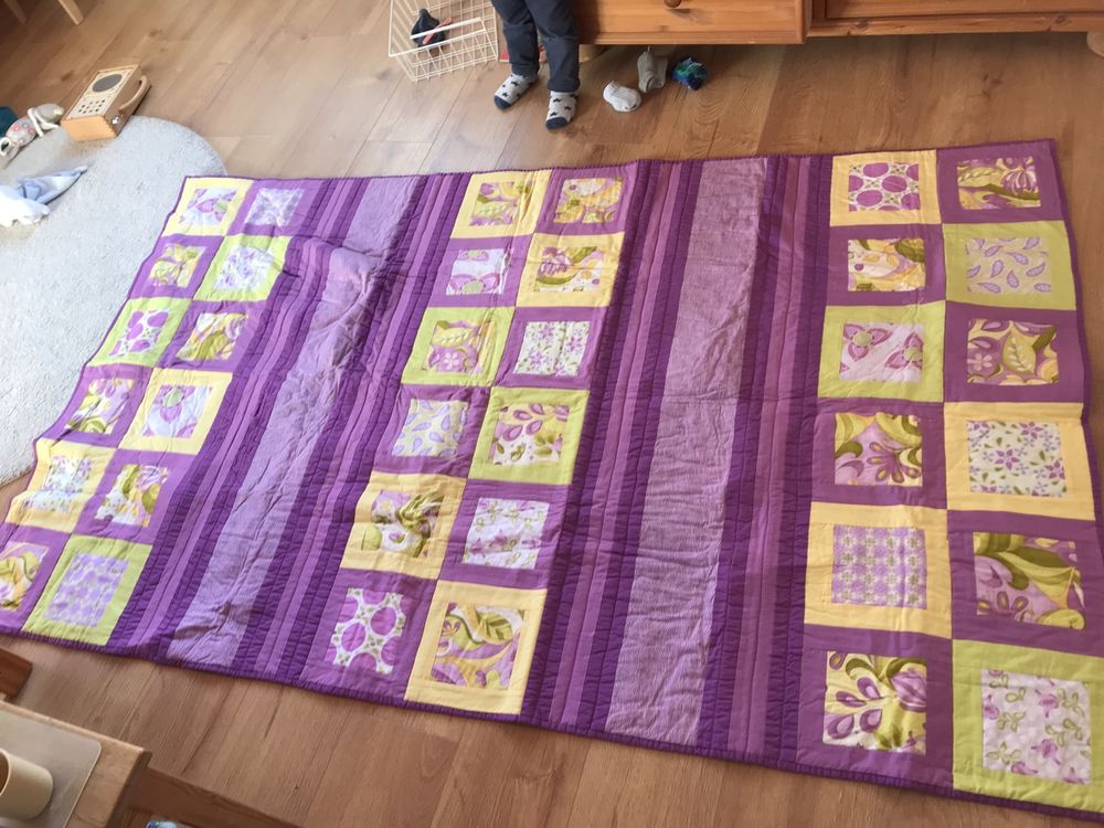Patchworkdecke handgemacht Lila (Gebraucht) in Happerswil für CHF 28 – mit Lieferung auf Ricardo ...