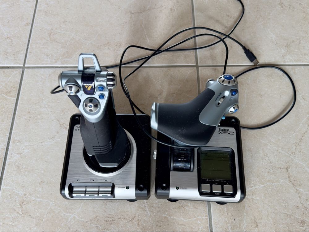Saitek x52 (Gebraucht) in Eschenbach SG für CHF 25 – mit Lieferung auf ...