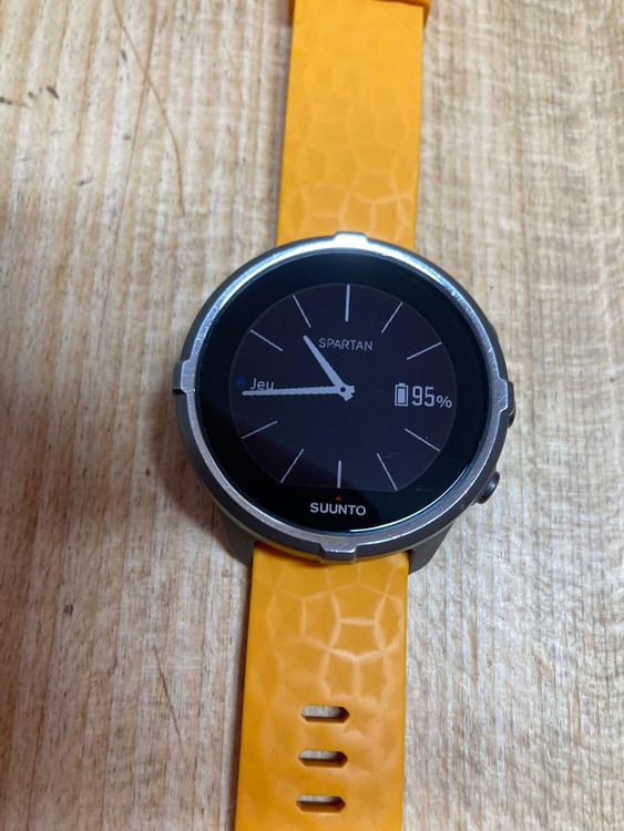 Suunto Spartan WHR Baro- Montre Multisports en très bon état (Gebraucht ...