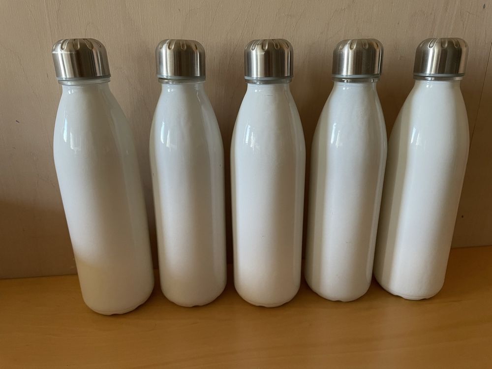 5x Glastrinkflaschen weiss & Isoliert 650ml Neu | Kaufen auf Ricardo