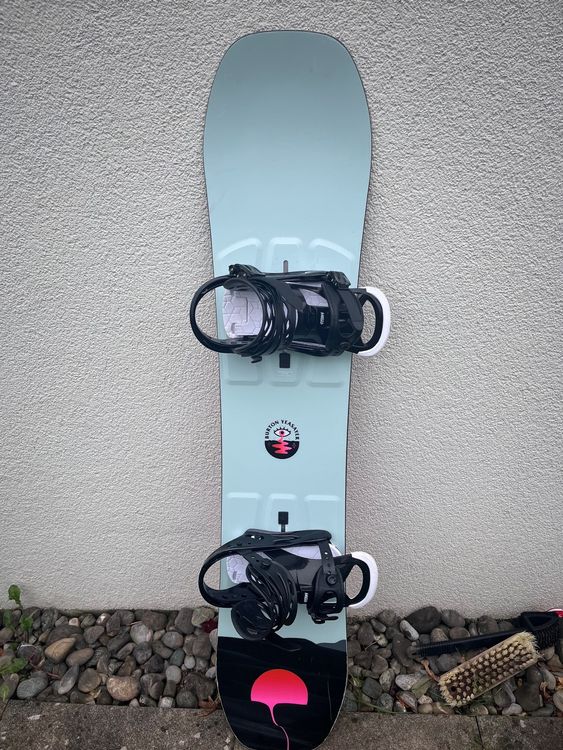 Snowboard 130 with bindings | Kaufen auf Ricardo