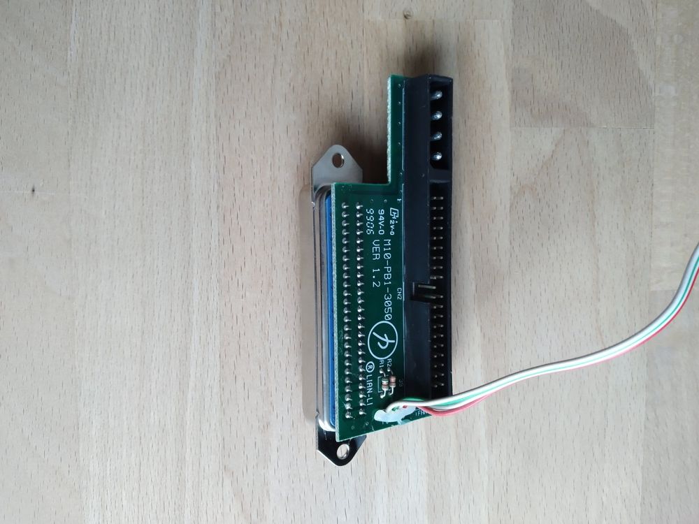Adaptateur port SCSI male vers port 3.5" IDE + MOLEX (D'occasion) à ...