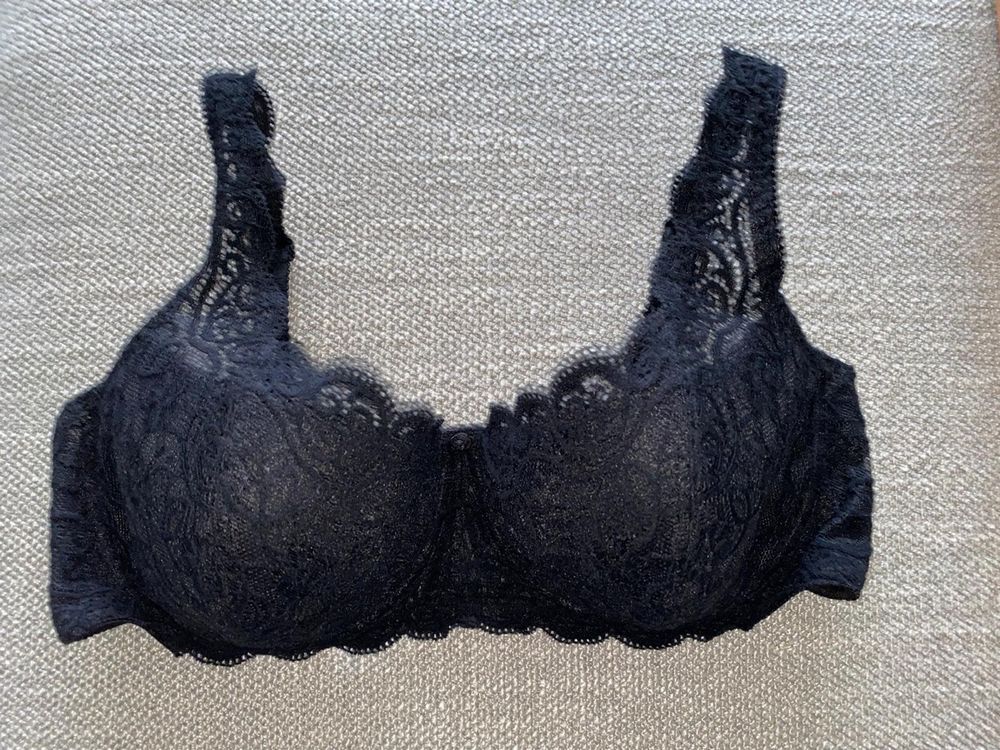 Triumph Amourette BH 85E schwarz Spitze neuwertig (Neu (gemäss Beschreibung)) in Triesen für CHF ...