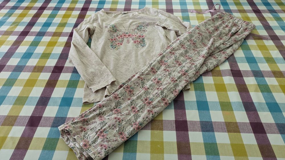Schönes ellen amber Pyjama - Blume, Schmetterling - Gr. S (Neu (gemäss ...