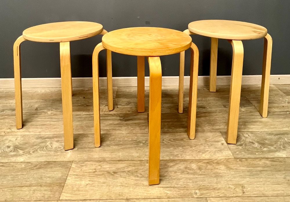 3 Stk. 90er Ikea Design Hocker Frosta Holz Hocker (Gebraucht) in ...