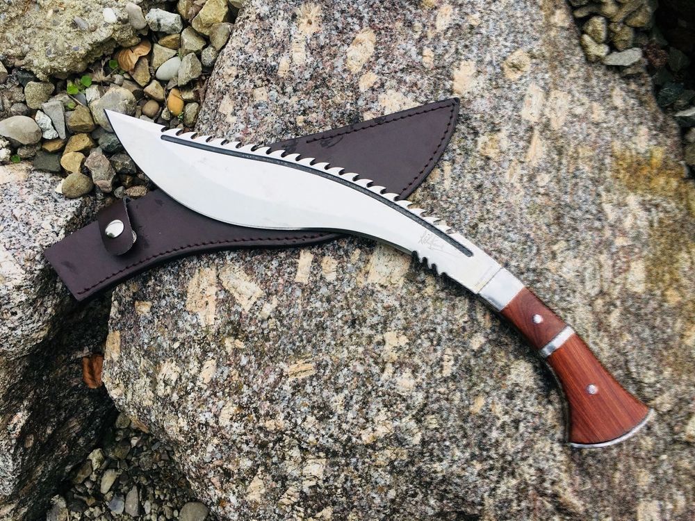 Feststehendes Stahl Messer Kukri 45cm (Neu und originalverpackt) in Bergdietikon für CHF 39 ...