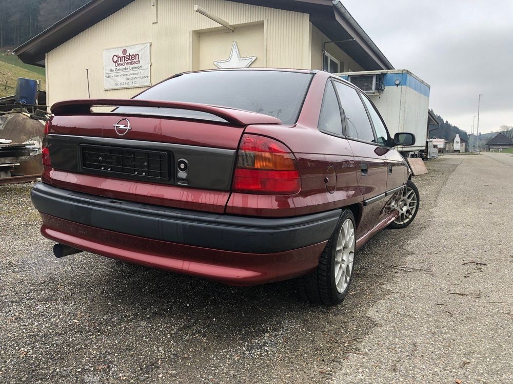 Opel Astra F Limo