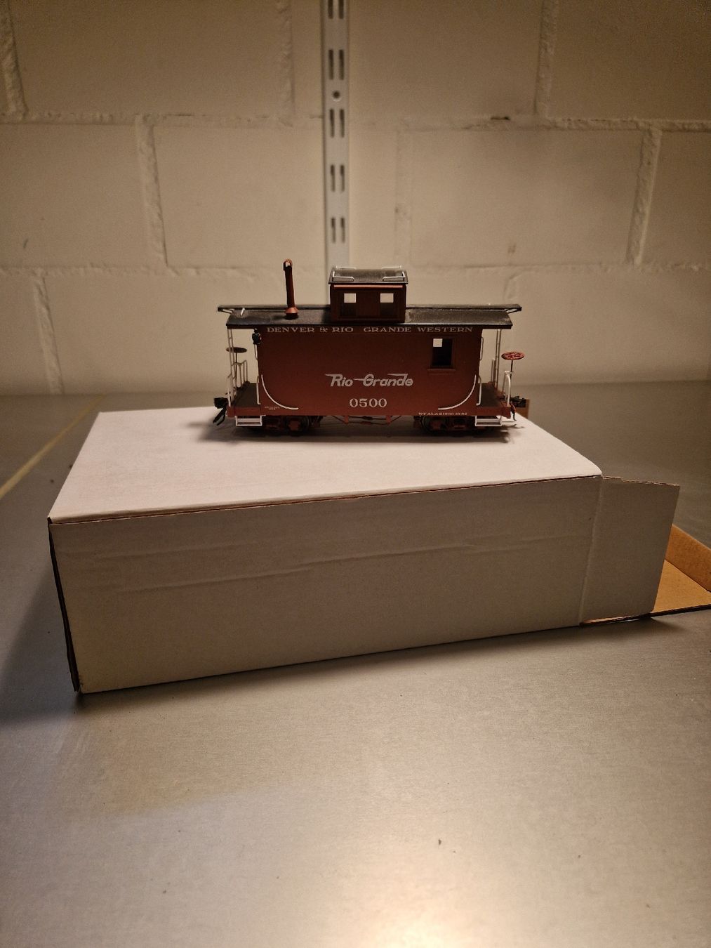 AMS Short Caboose On3 Scale Rot Denver Rio Grande #0500 (Neu (gemäss ...