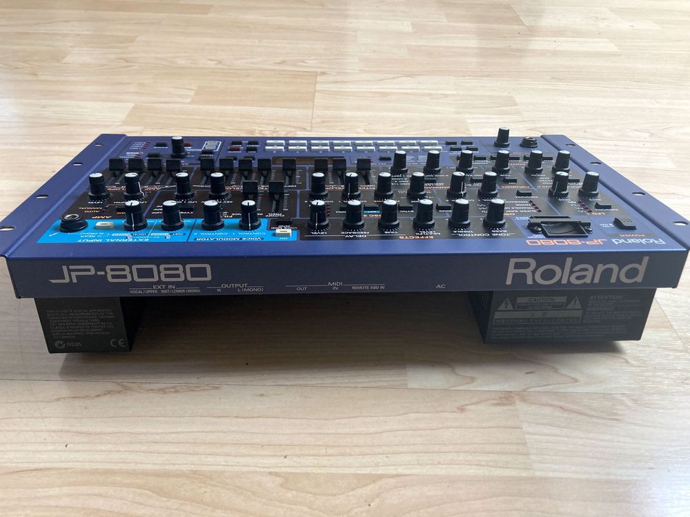 Roland JP-8080 Synthesizer mit 30 Soundsets (Rack v JP-8000) (Gebraucht ...