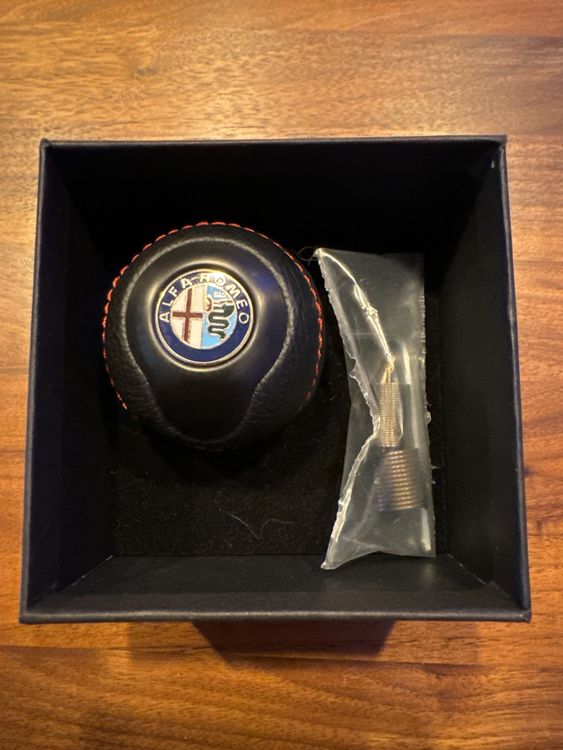 Schaltknauf Alfa Romeo (Neu und originalverpackt) in Ostermundigen für CHF 40 – nur Abholung auf ...