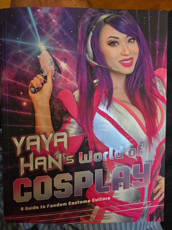 Signiertes Cosplay Buch Yaya Han World of Cosplay Rarität | Kaufen auf ...