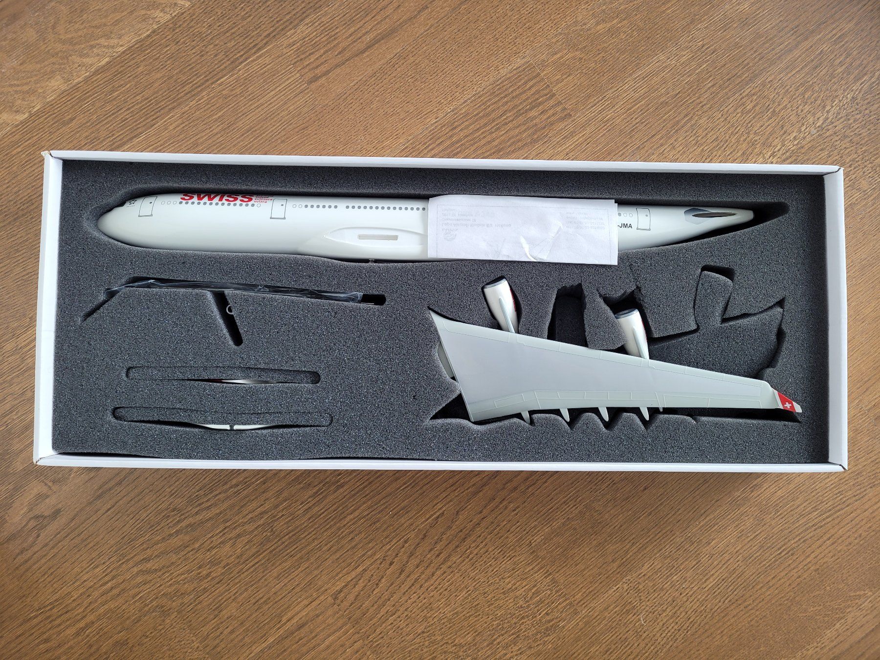 Swiss Airbus A340-300 1:120 – grosses Sammlermodell (Gebraucht) in ...
