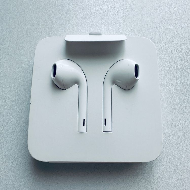 Original Apple EarPods mit Lightning Connector Fabrikneu | Kaufen auf ...