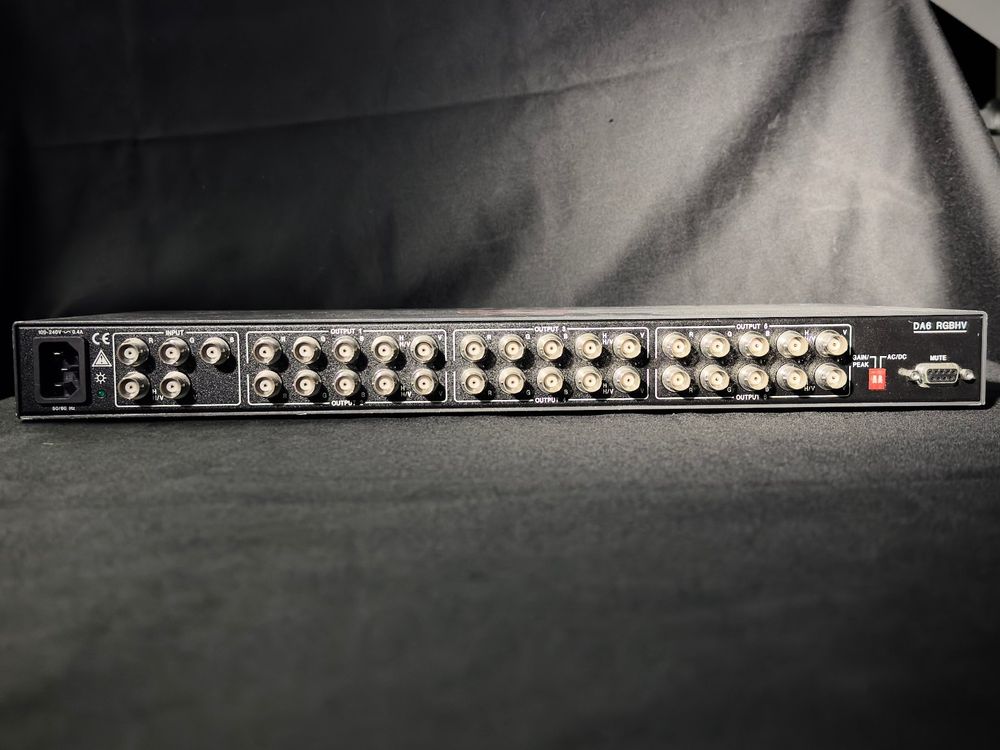 Extron DA6 RGBHV – Distribution Amplifier (Nr.2) (Gebraucht) in Zürich ...